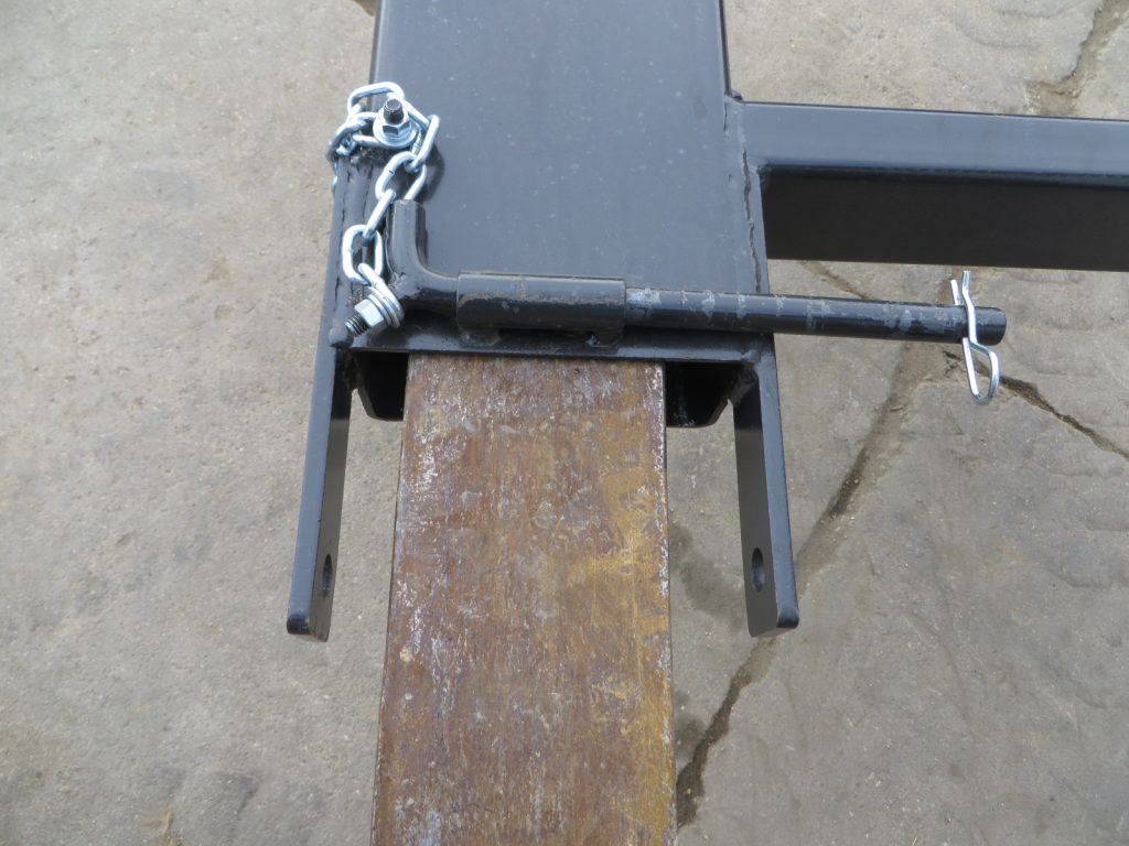 HAUGEN FORK MOUNTED SWIVEL HOOK - M & D Truck and Equipment Sales