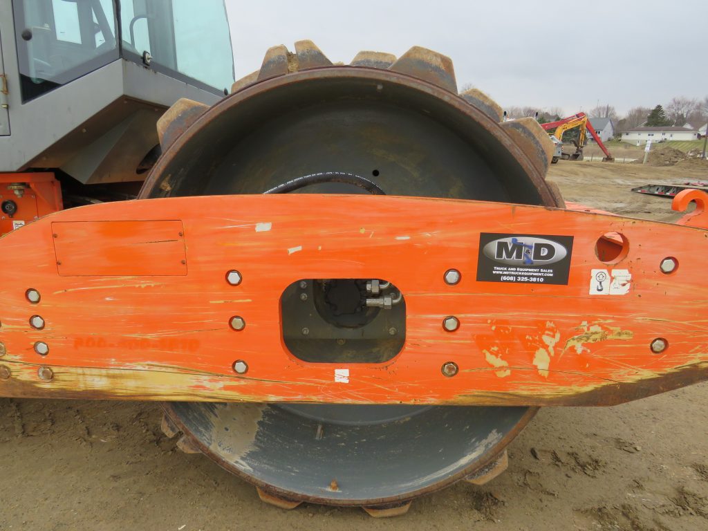 2019 XCMG CV123PDU 13952 - M & D Truck and Equipment Sales