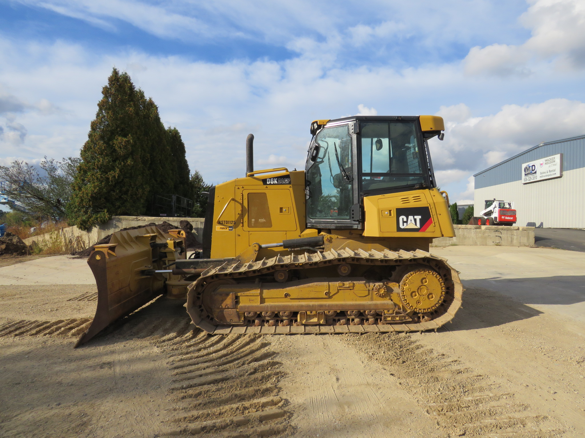 Crawler Loaders, Dozers - M & D Truck and Equipment Sales